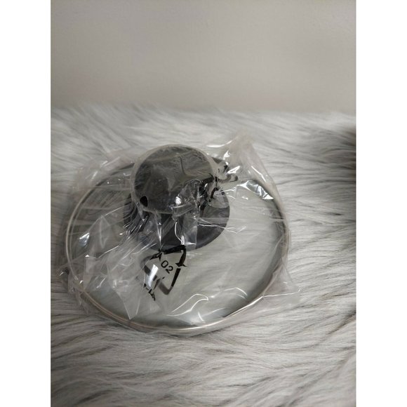 Oneida | Kitchen | Oneida Stellar Quart Sauce Pan Cover Tempered Glass ...